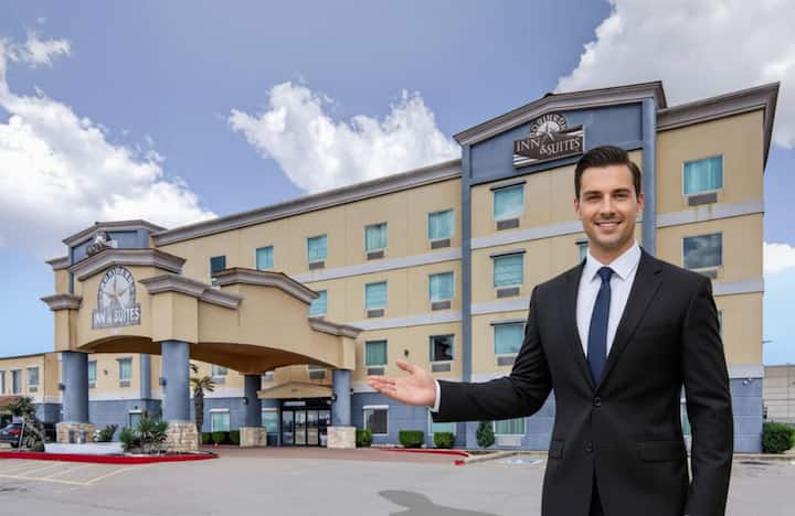 Robinson Inn & Suites, Clean, Cozy, Convenient - Waco, TX