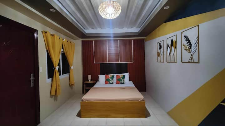 Vellavita 7:vibrant Tropical Baguio Room - Baguio