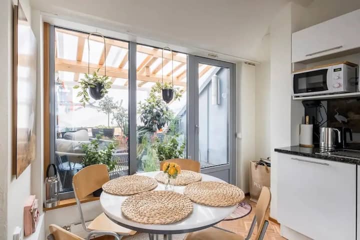 Loft With Balcony | Bath | Aircon | Netflix - Helsinki