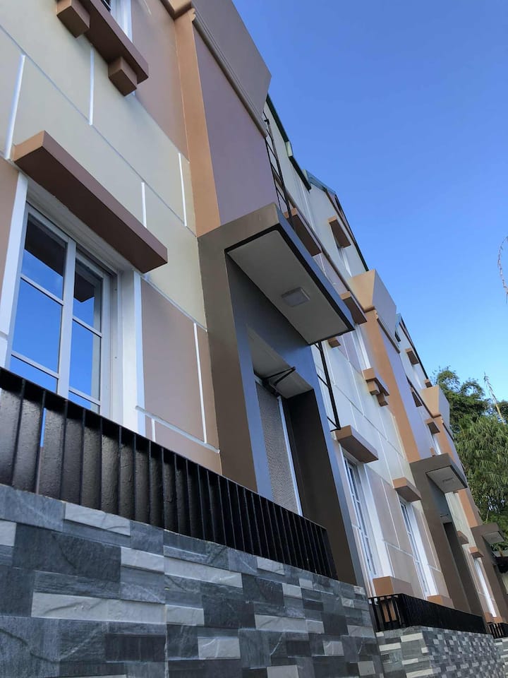 Lizo's Apartment Unit 3 - Baguio