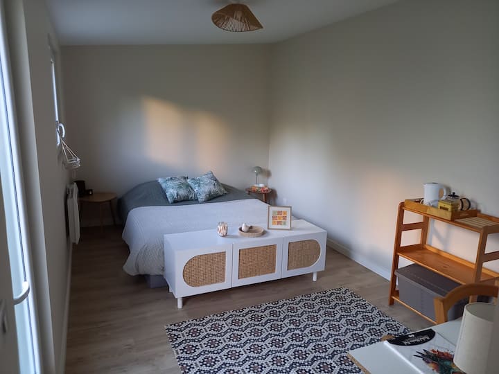 Chambre D'hôte Au Calme Dans Dépendance. - Limoges