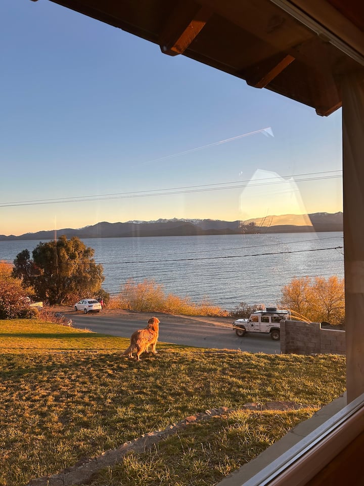 ¡Encantadora Vista Al Lago! - Argentina