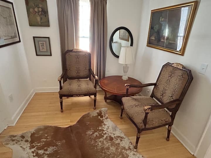 Sweet Tea And City Streets - Southern Charm Stay - Atlanta, GA