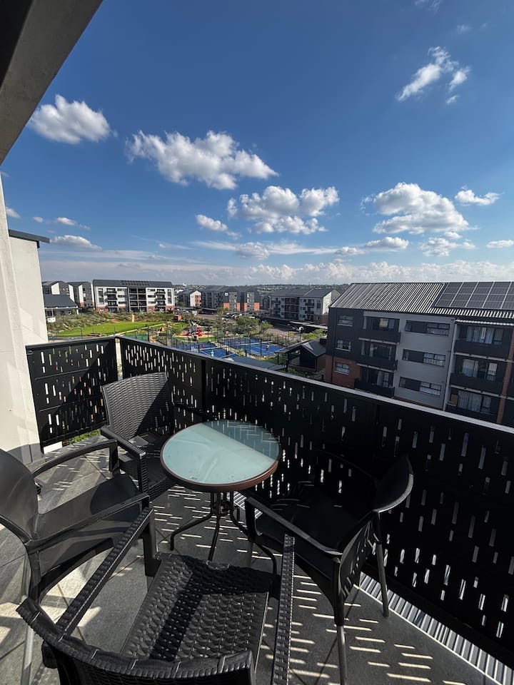 Premium
Luxury Living Awaits In Waterfallmidrand! - Midrand