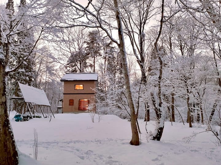 黒姫・妙高・野尻湖｜森の中の1500㎡の敷地に佇む一棟貸切り別荘｜妙高・斑尾スキー場圏内｜星空が最高 - Nagano, Japan