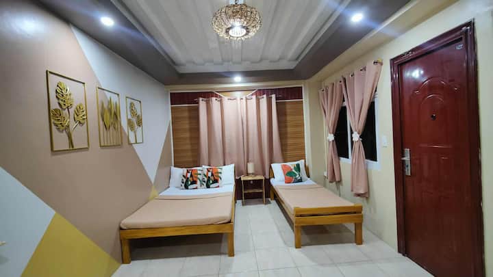 Vellavita 8:baguio Haven, Roadside And Central - Baguio