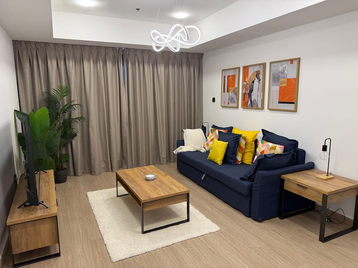 Luxury 2br Apt In Princess Tower | Pool & Gym - United Arab Emirates