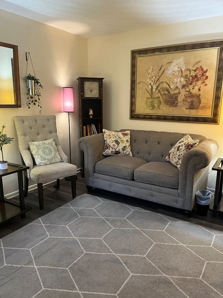 Cozy 2 Bedroom, Desirable Amazing Location In Vb - バージニア・ビーチ, VA