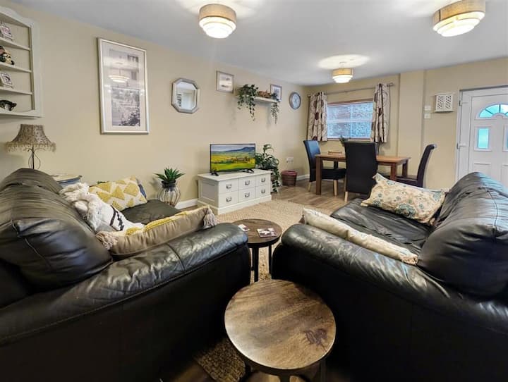 Spacious Annexe In Colchester - Colchester