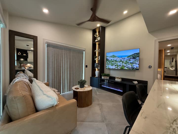 The Villa Stay - Orlando