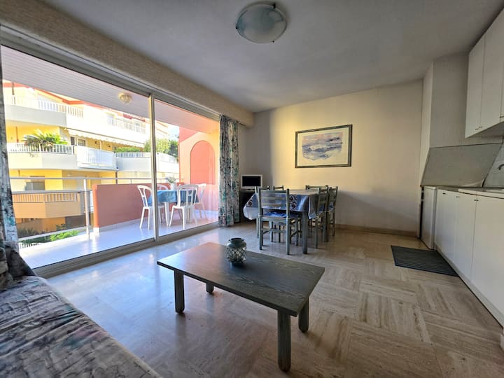 Appartement 2 Pièces En Dernier éTage - Roquebrune-Cap-Martin