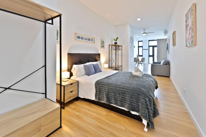Hipopótamo — Modern Apt, Near Bioparc - Torrent