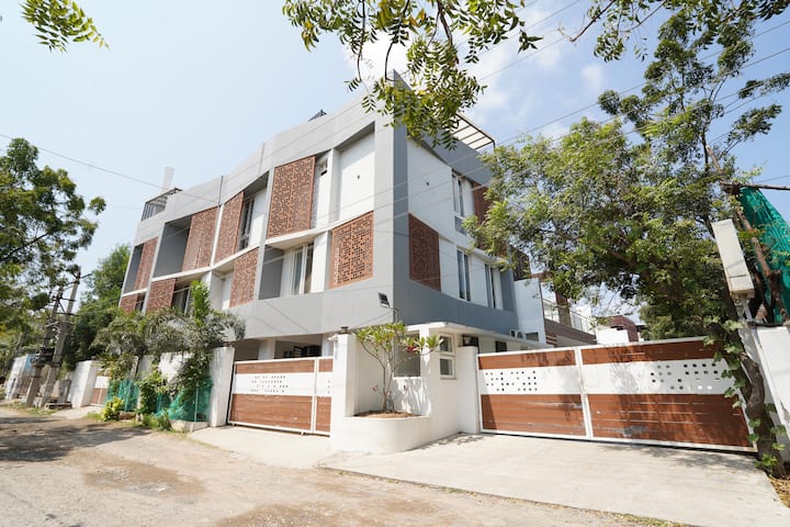 Mantra 3bhk | 2 Mins Beach | Pvt Lift | Terracebar - Chennai
