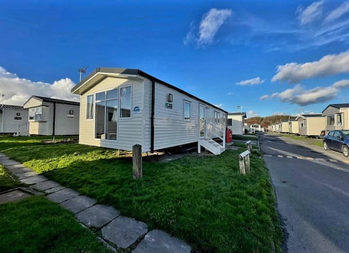 The Family Retreat - Blackpool