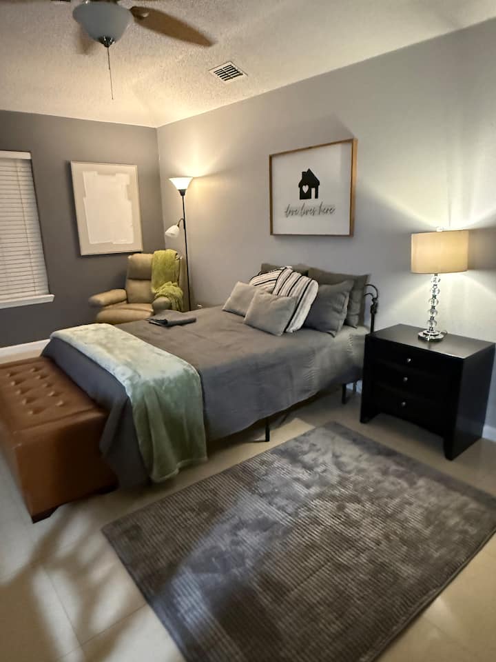 Best Location - Serene 2bd/2b - 4 Min To Airport - La Paloma, TX