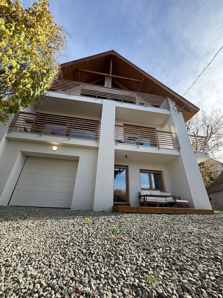 Dolina Luna Terra Apartman - Szentendre