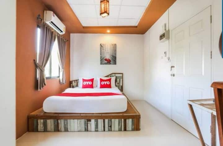 Double Bed Room 10, Free Meals + Motorbike - Chiang Mai