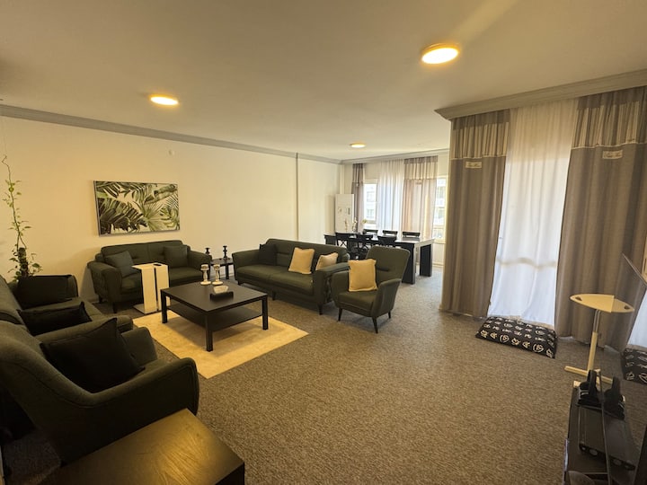 Family-friendly Apartment In Gullan Street, Erbil - Irak