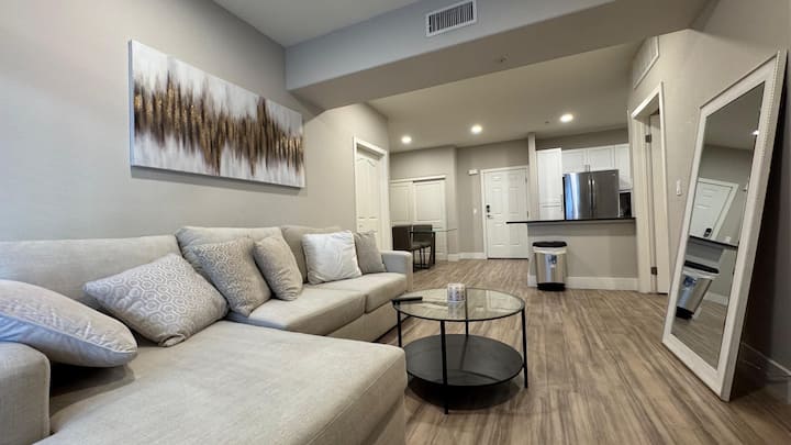 Modern 2bd Next To The Grove - Beverly Hills