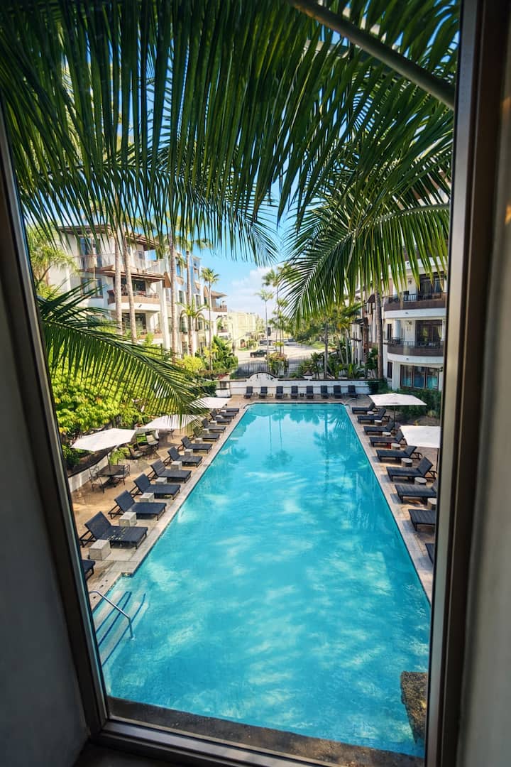 Modern 2bd Next To The Grove - Los Angeles, CA
