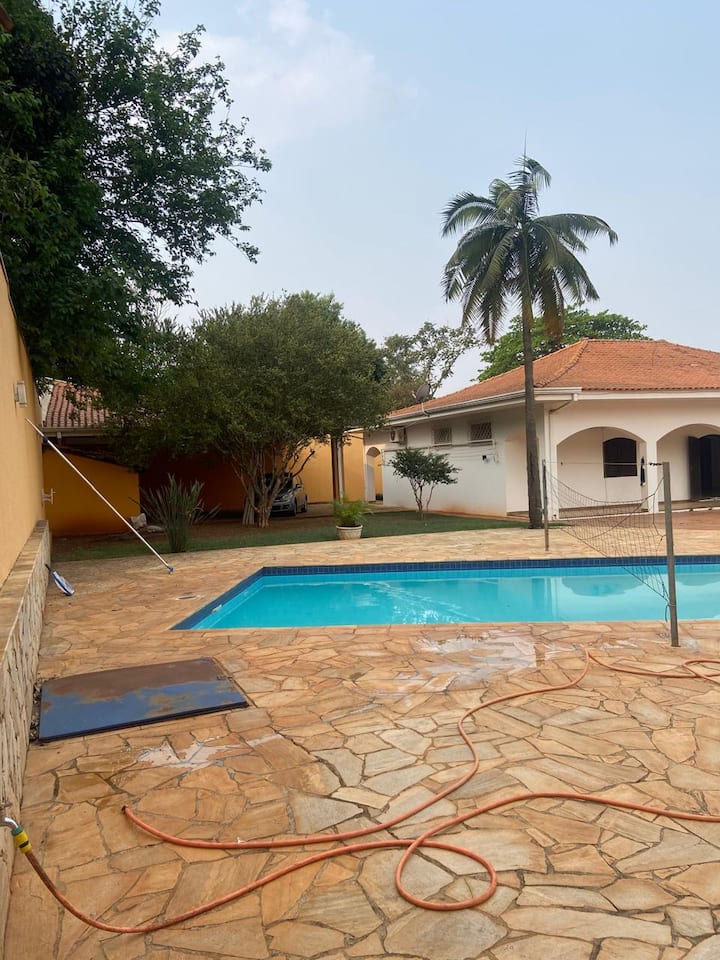 Piscina, Diversão E Reencontro Familiar - Sumaré