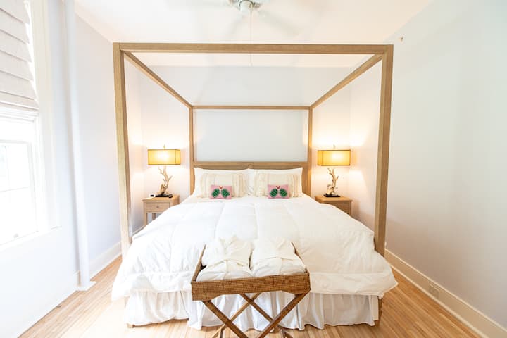 121 - The Mccloud Suite - Lewisburg, WV