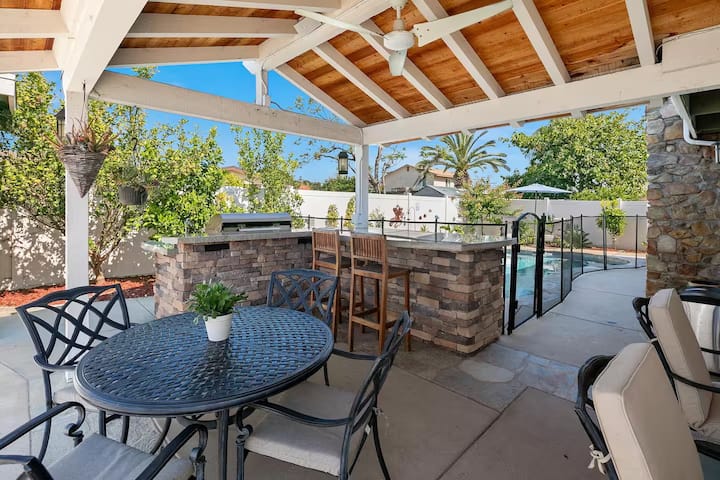 Luxury 3br Farmhouse Near Disneyland + Hot Tub5* - Anaheim