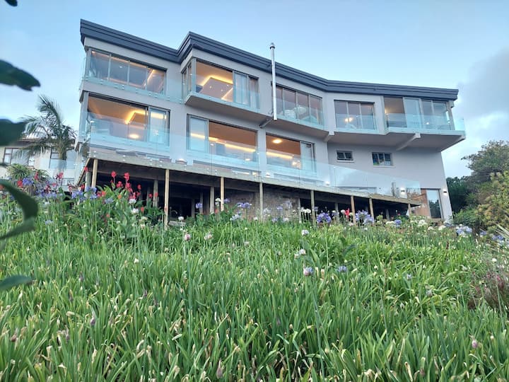 Salt & Soul - George