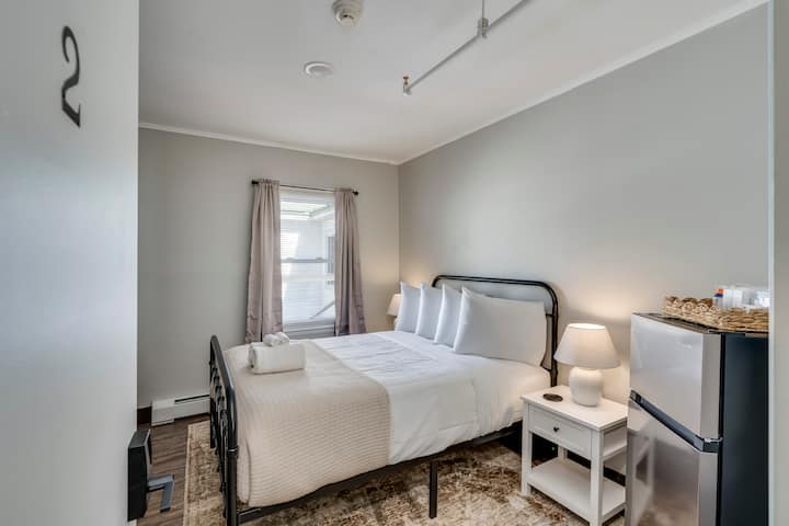 The Pine Street Inn - Room 2 - Watertown, NY