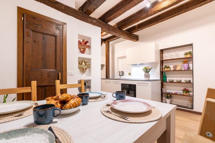 8 Minutes From Piazza San Marco, Live True Venice - Venecia