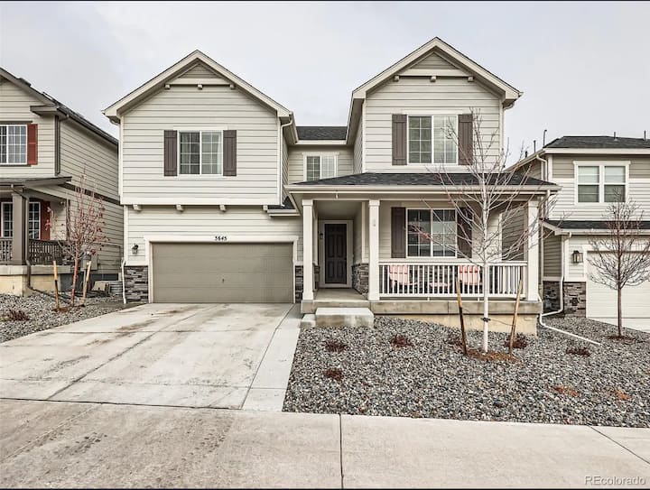 Stylish Family Home By Rhyolite Park, Castle Rock - Castle Rock, CO
