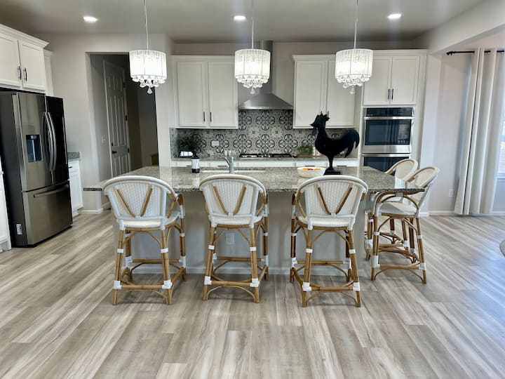 Stylish Family Home By Rhyolite Park, Castle Rock - Castle Rock, CO