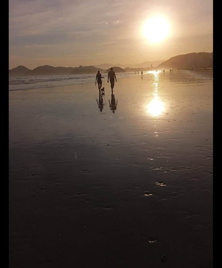 óTimo Localização, Pé Na Areia. - Santos