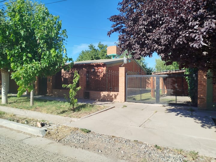 Casa Santa Elena - Malargüe