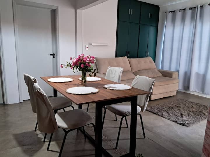 Apto Sabiá
Frente A Terzius/ Próx A Sl Mandic - Valinhos