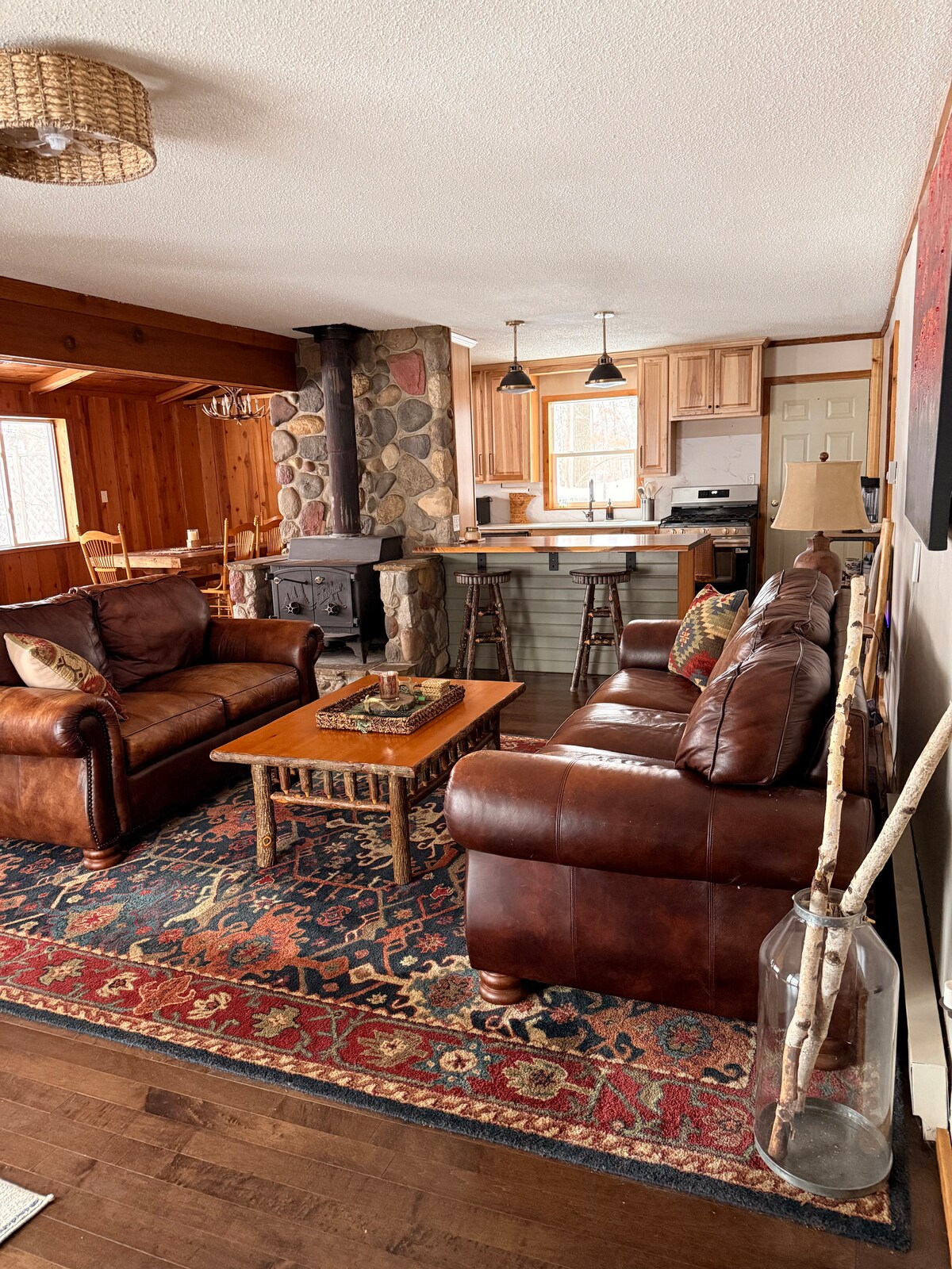 Hay Lake Hideaway, acogedor refugio junto al lago. - Cabañas en renta ...