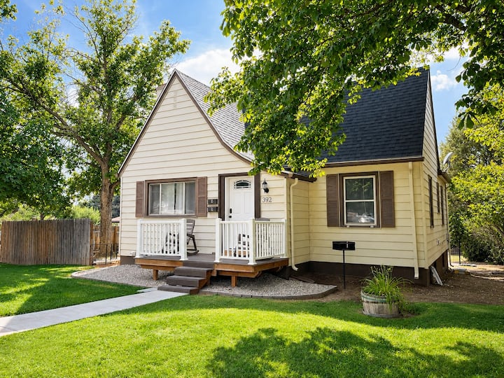 Walk To Suu | Sleep 11 | 2 Kitchens | Ev Charger - Cedar City, UT