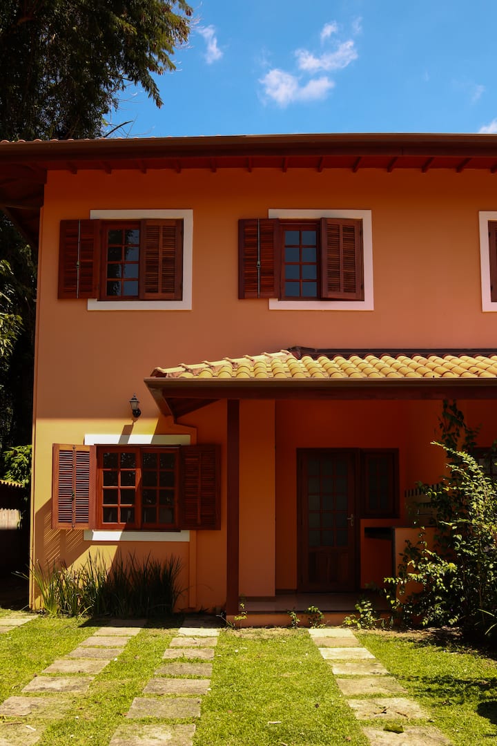 Casa 3 Quartos Em Condomínio Com Piscina - Paraty