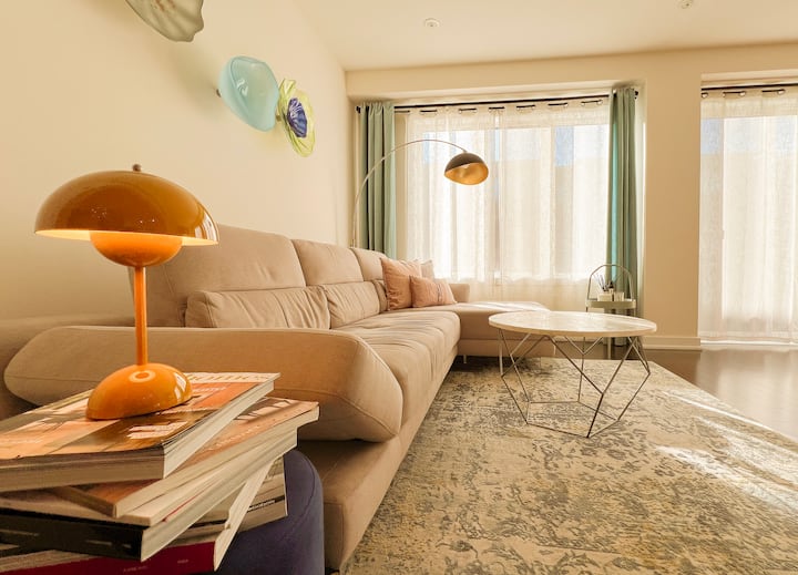 Stylish Richmond Getaway • Backyard• Parking•patio - Aurora