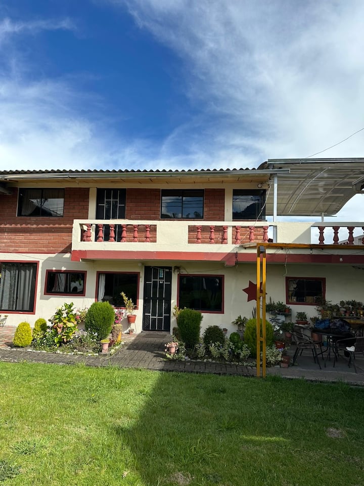 Luz De América En Mocha. - Cevallos