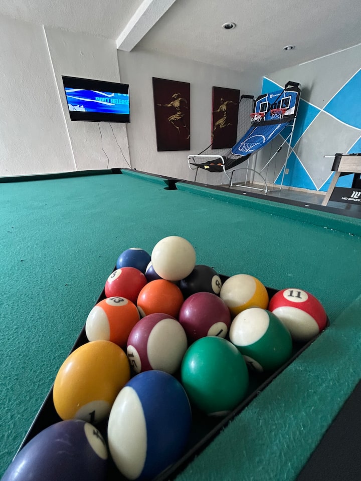 Billar, Salón De Juegos, Brincolin, Asador, Alberc - Cuernavaca