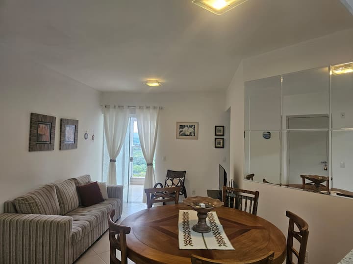 Apartamento Com 2 Banheiros E Piscina Em Socorro - Socorro