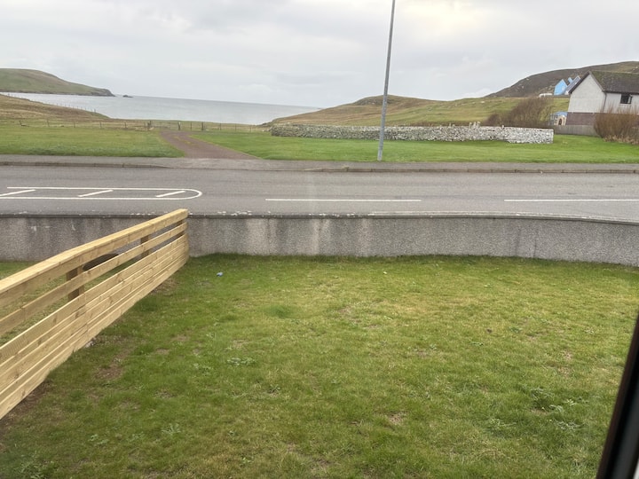 One Bedroom House In Lerwick Withfantastic Seaview - Lerwick
