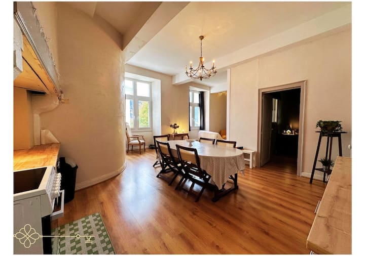 Appartement 2/4 Personnes Au Coeur De Bielle - Lac de Castet