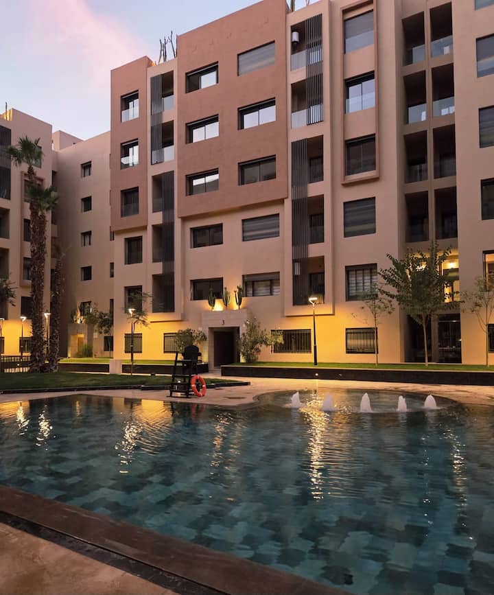 Luxueux Appartement Piscine + Parking + Wifi - Marrakech