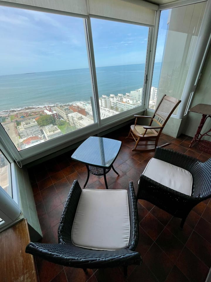 Hermosas Vistas Piso 20 En Familia Torre Fontamar - Punta del Este