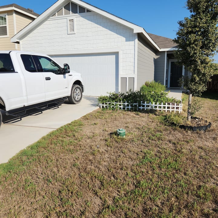 Modern 3br/2ba Close To Attractions. - San Antonio, TX
