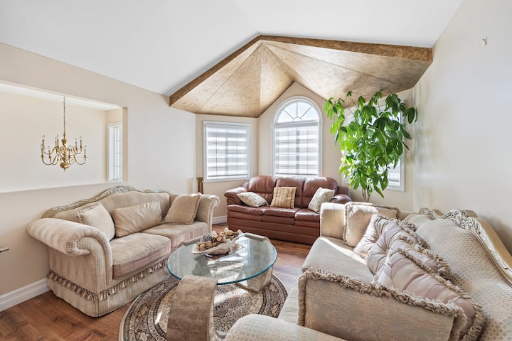 Modern 3-bed, 2-bath In South Windsor - Windsor