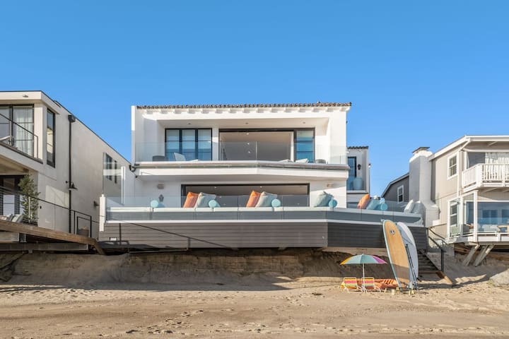 Stunning Spanish Beach Front Malibu Villa - Malibu