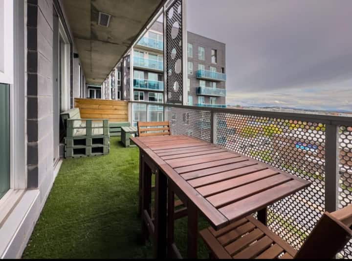 Chic Unit Metro Dinning Concordia Bell Center - Lasalle